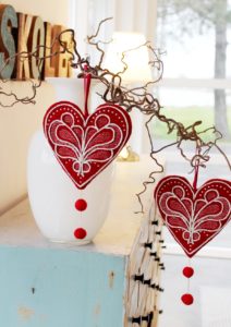 Brodert julepynt - Syskolen