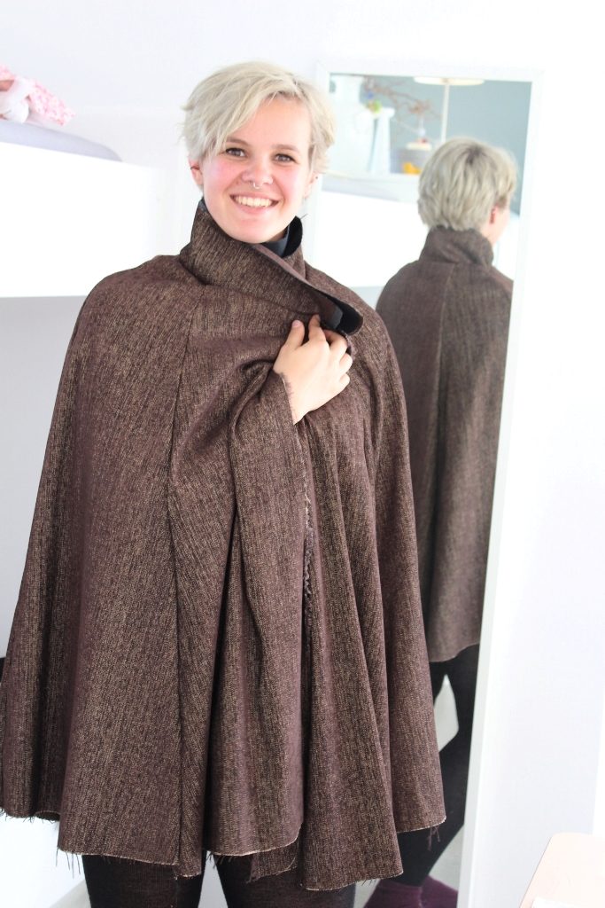 Cape med krage - Syskolen