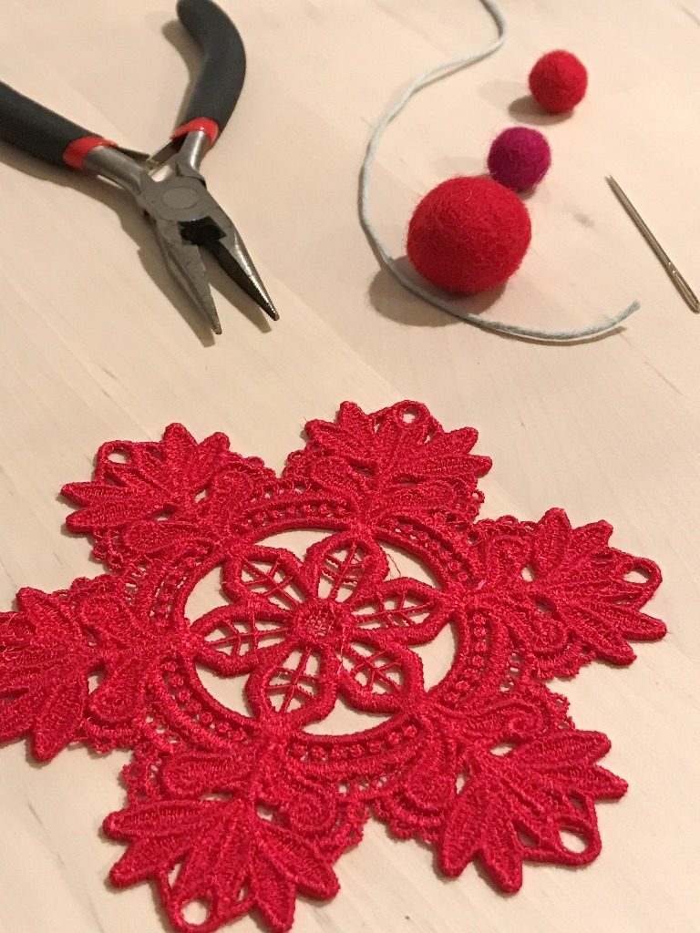 Brodert julepynt - Syskolen